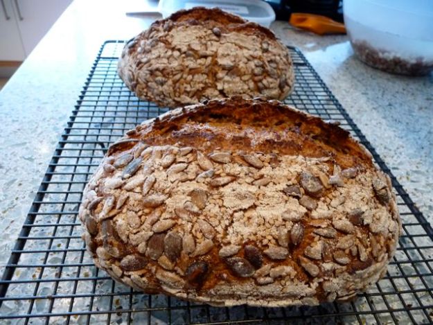 Using baked bread as a soaker in a mixed rye and grain bread | Zeb Bakes